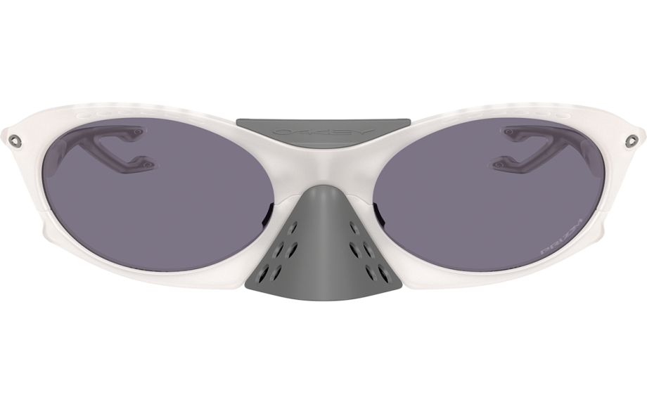 Oakley Plantaris OO9437-06 63 Sunglasses | Glasses Station
